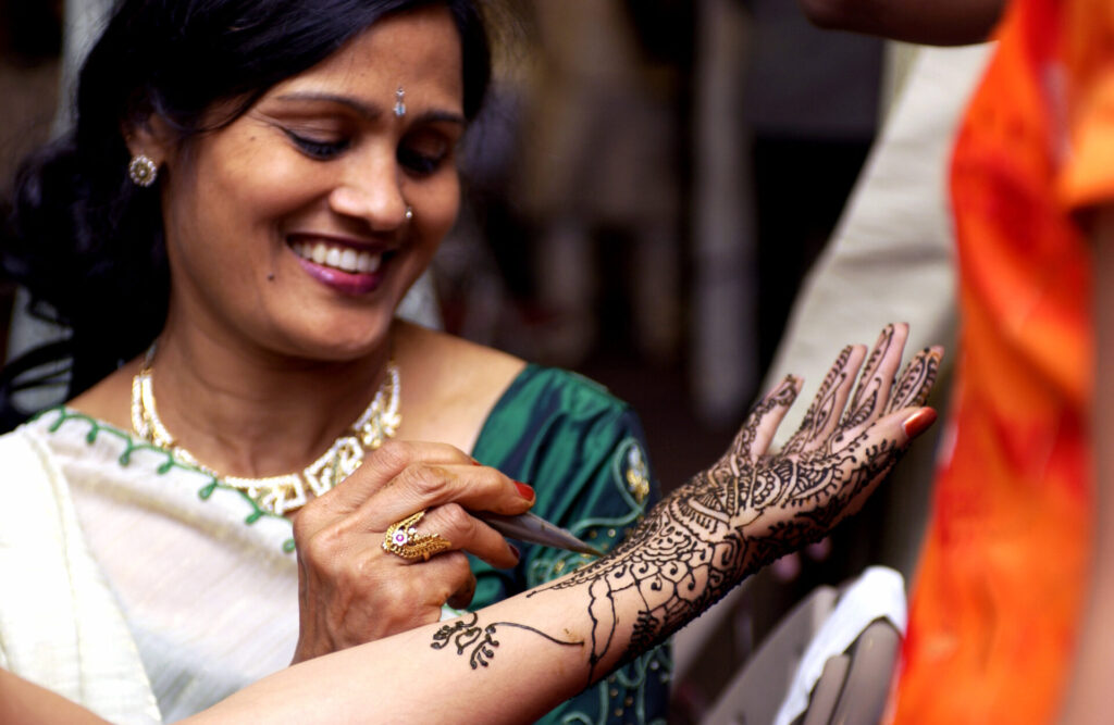 Artist Spotlight: Folk and Traditional Artist Shakun Maheshwari - COMPAS
